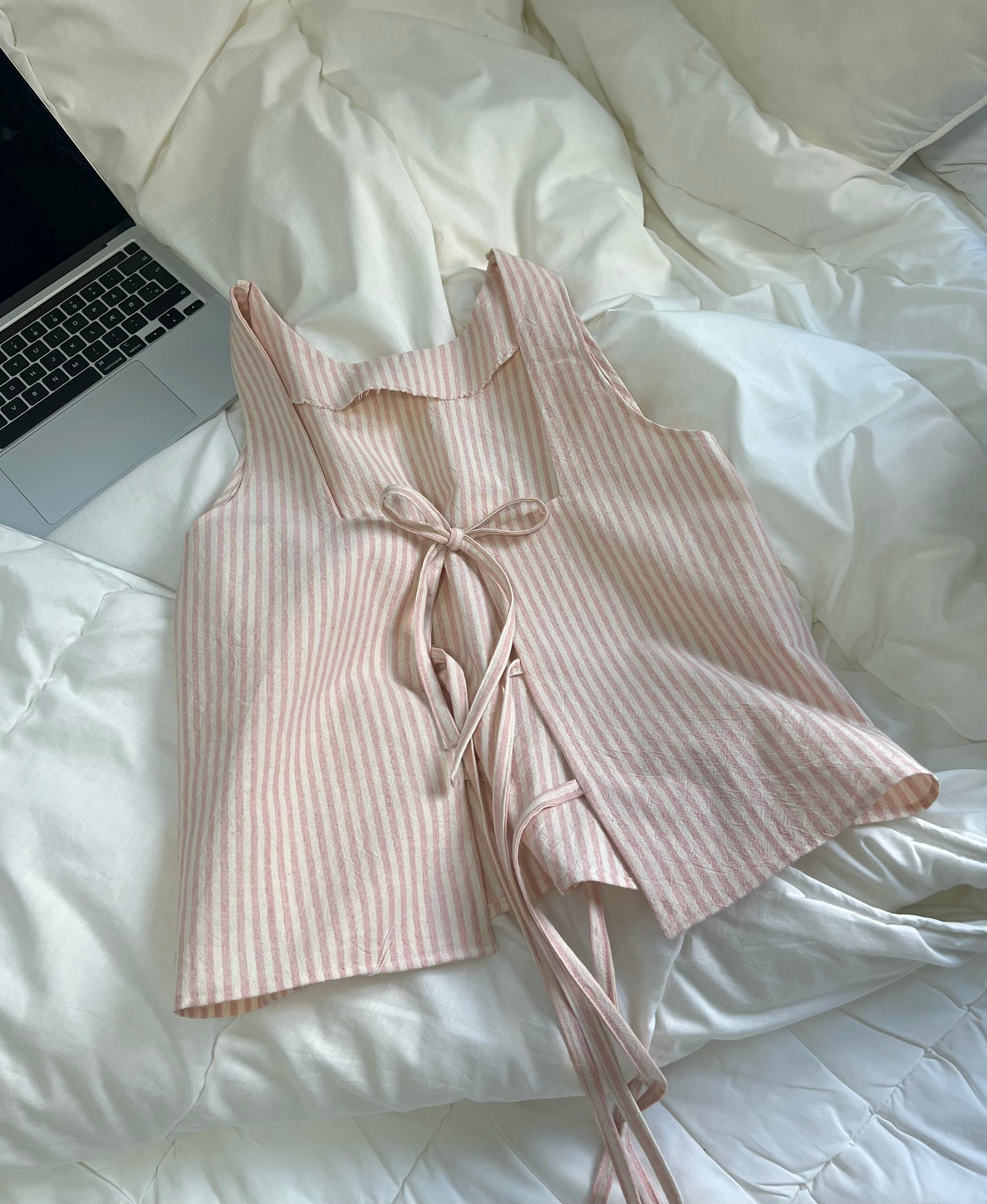 The easiest way to make clean and professional tie strings – Planet Peach